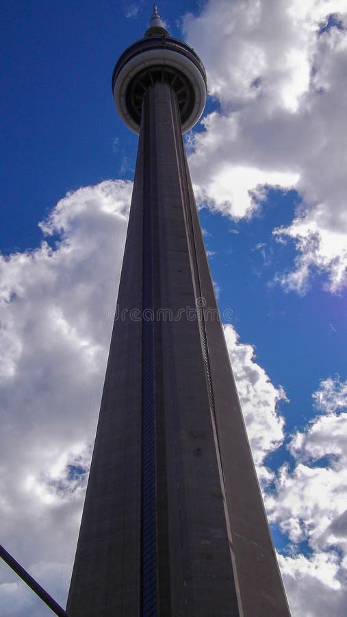 CN Tower Toronto Ontario Canada Editorial Photo - Image of building ...
