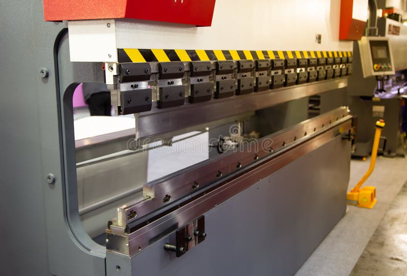 539 Press Brake Photos - Free & Royalty-Free Stock Photos from Dreamstime