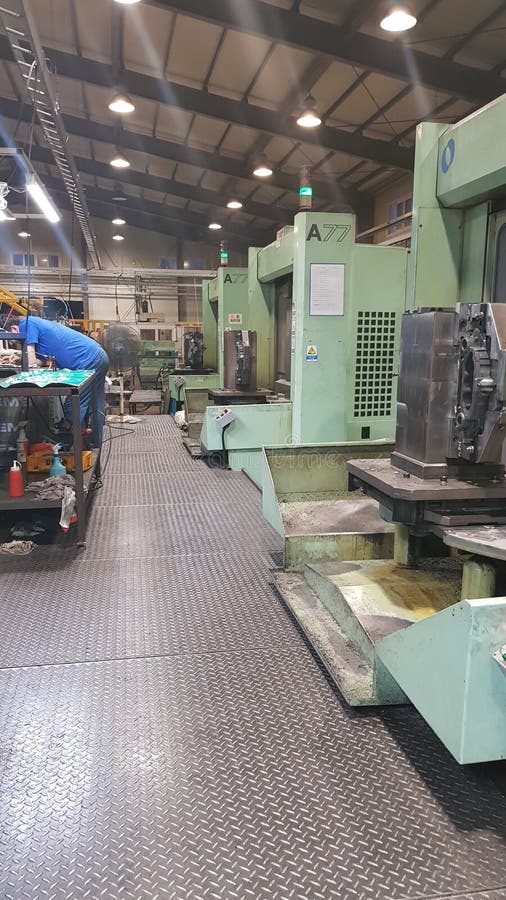 175 Cnc Transport Stock Photos - Free & Royalty-Free Stock Photos from ...