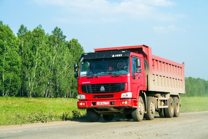 CNHTC Sinotruk photo éditorial. Image du transport, moteur - 39281616