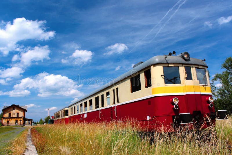 Coach train in the station stock image. Image of europe - 25748083