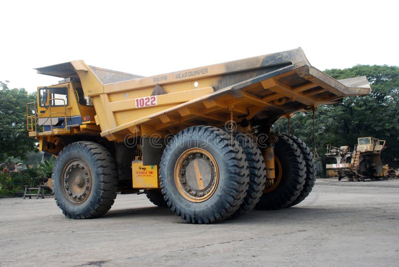 Coal mining dumper stock image. Image of dump, rough - 84487657