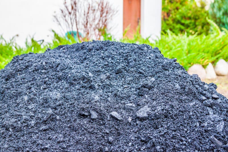 Coal stock photo. Image of rock, shiny, carbon, isolated - 116675028