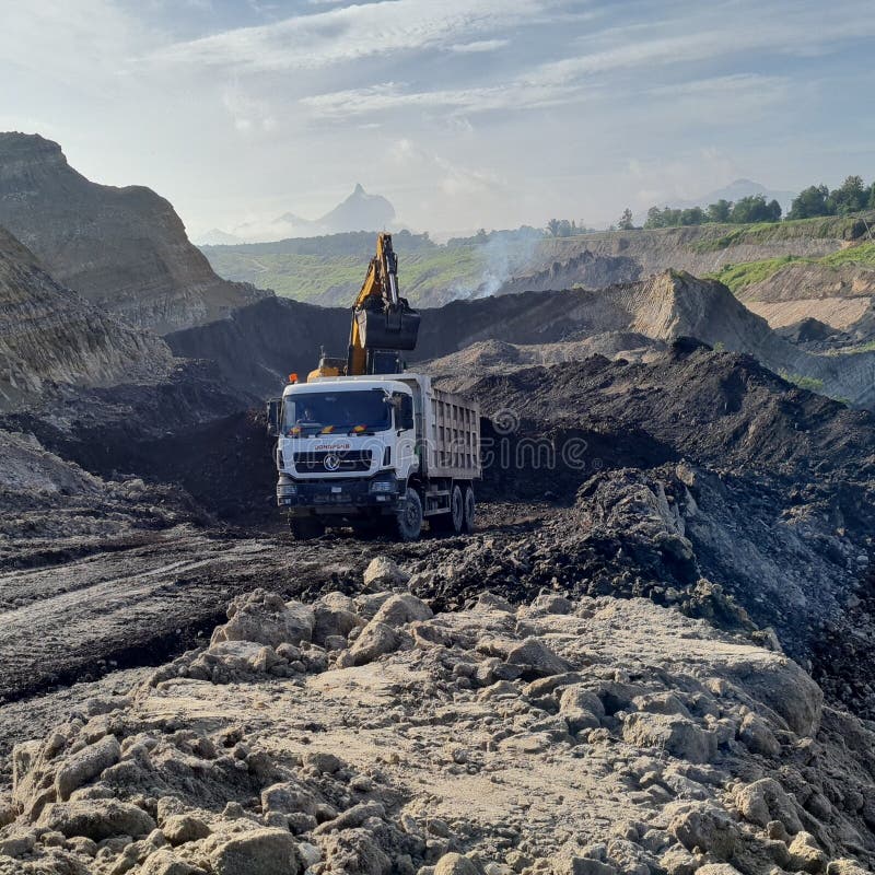 Coal Mining Sumatera Selatan Editorial Stock Photo - Image of mining ...
