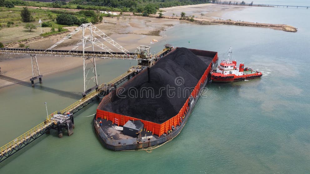 Coal Terminal Loading Barge at Port Stock Photo - Image of terminal ...