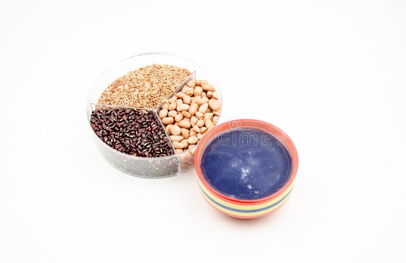 Coarse food grain stock photo. Image of coarse, pabulum - 37073612