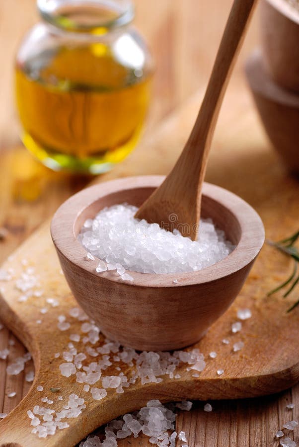 Coarse salt stock image. Image of spoon, white, salt - 33066115