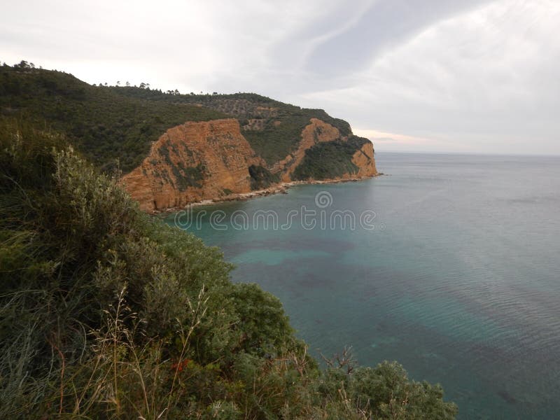 Coast, Cliff, Coastal And Oceanic Landforms, Headland Picture. Image ...