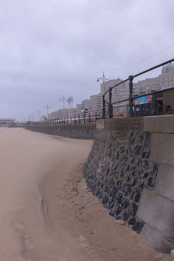 Coast line of the hague stock image. Image of wave, line - 186119701