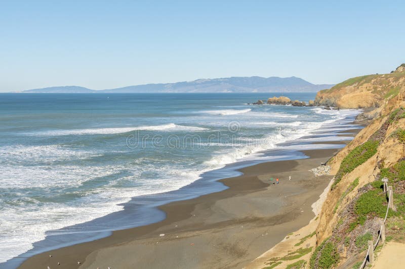 Coast of the Pacific Ocean, California in the USA. Stock Photo - Image ...