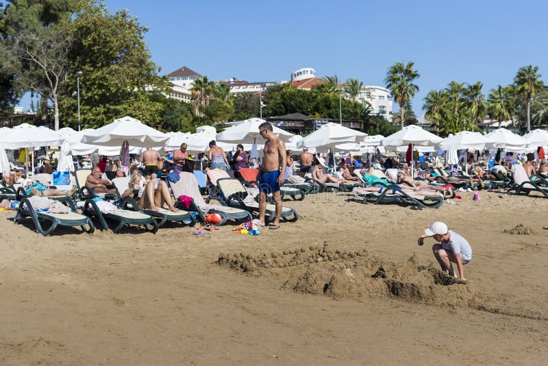 Coast of Side in Turkey Beaches of Hotels with Resting Tourists ...