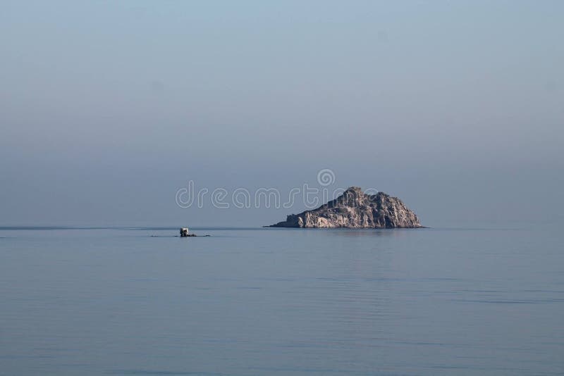 Coastal And Oceanic Landforms, Sea, Calm, Coast Picture. Image: 101028775