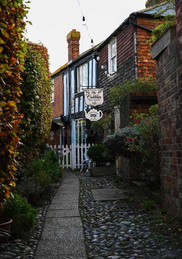 The Cobbles Tea Room editorial photography. Image of alley - 262630967