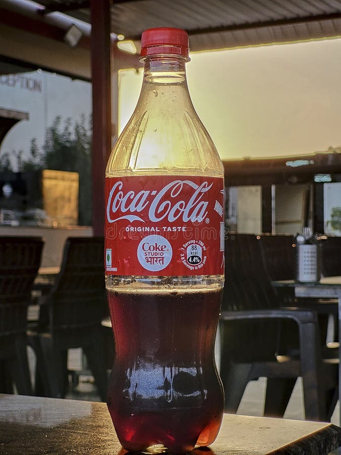 A coca cola editorial image. Image of liquid, drink - 294035470