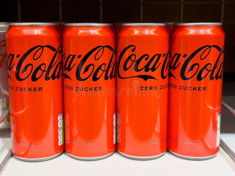 Cola Zero Zucker Cans Stock Illustrations – 2 Cola Zero Zucker Cans ...