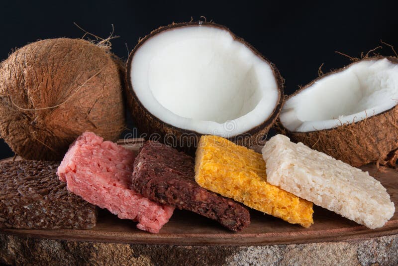 Cocada Coco Doce Brasileiro Em Madeira Russa Imagem de Stock - Imagem ...