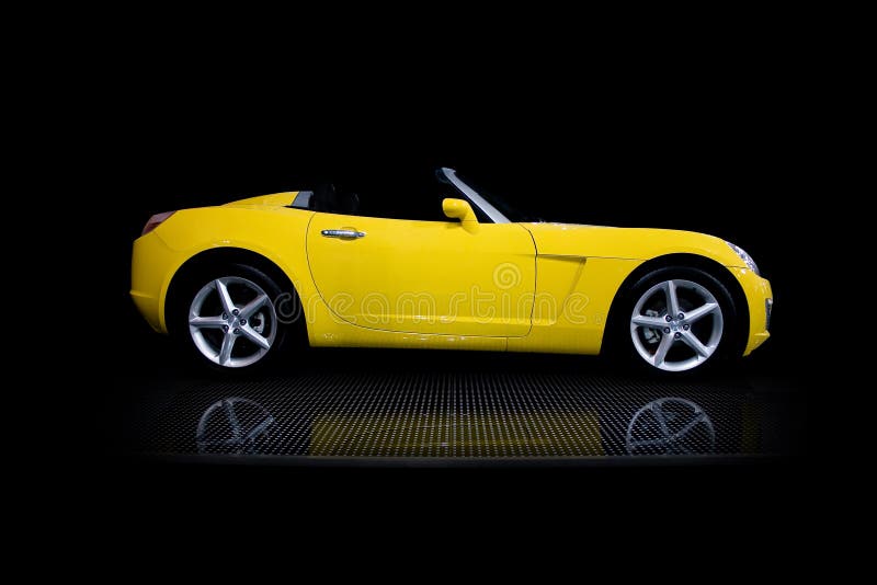 Coche deportivo amarillo imagen de archivo. Imagen de amarillo - 16455877