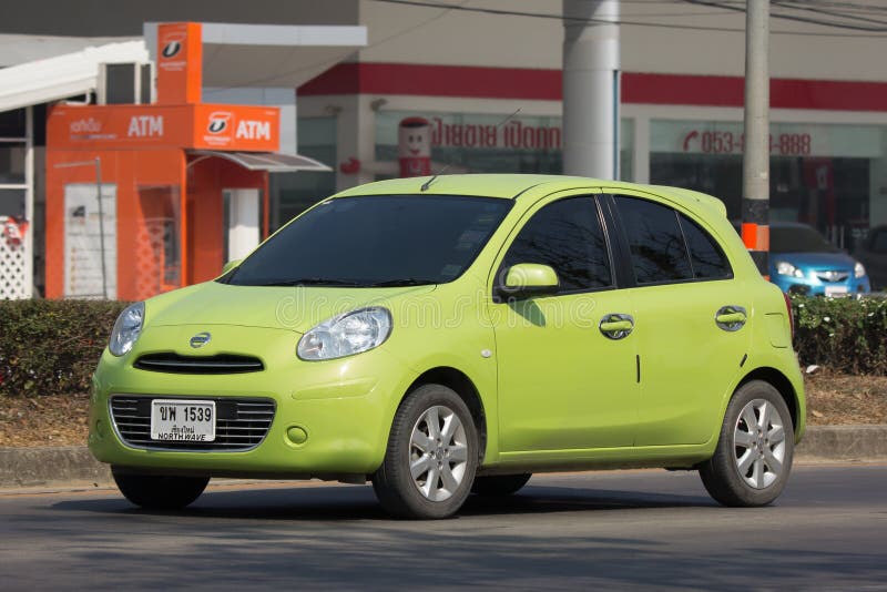 Coche Privado Nissan March De Eco Foto editorial - Imagen de transporte ...