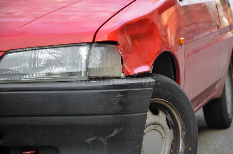 Poder de estaño abollada foto de archivo. Imagen de abollado - 25971180