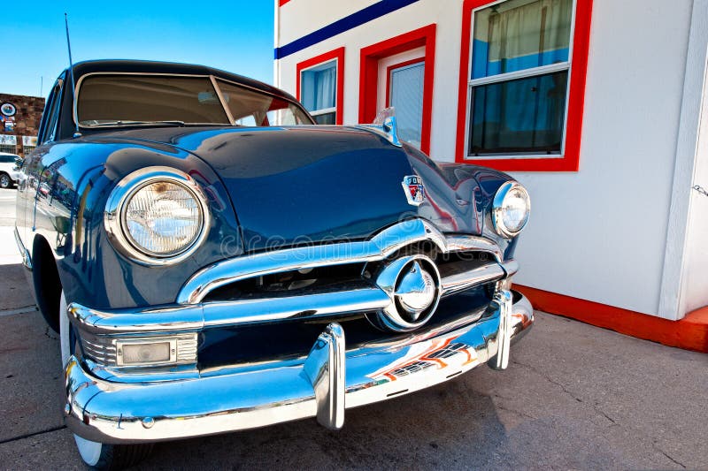 Coche viejo de Ford foto editorial. Imagen de arizona - 18231946