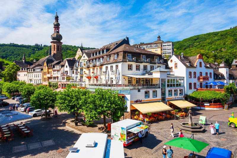 Cochem old town in Germany editorial image. Image of reichsburg - 186528915