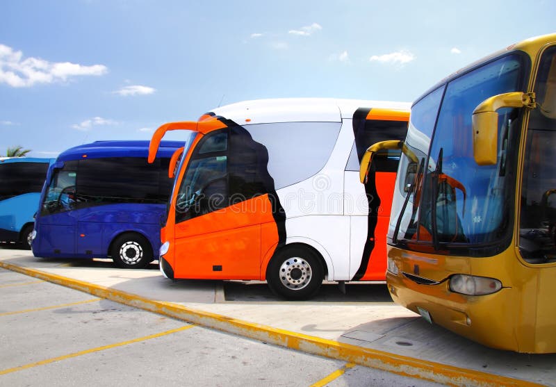 Coches parqueados foto de archivo. Imagen de anaranjado - 32066502