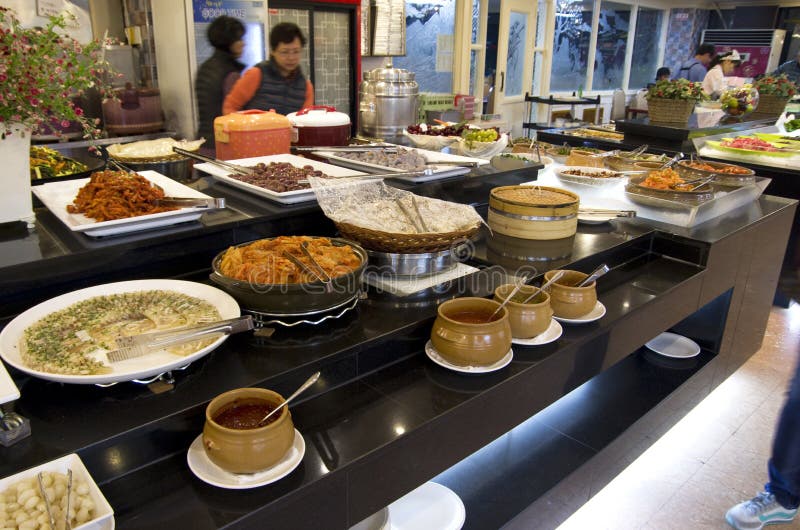 Las Cocinas Coreanas Modelan El Museo De Palacio Nacional De K Imagen ...