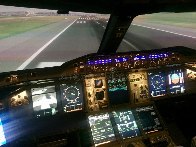 B747 simulator editorial image. Image of simulator, cockpit - 103279820