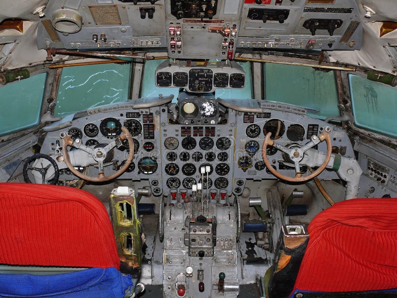 Ilyushin Il-62 plane stock image. Image of colorful, warm - 22652939