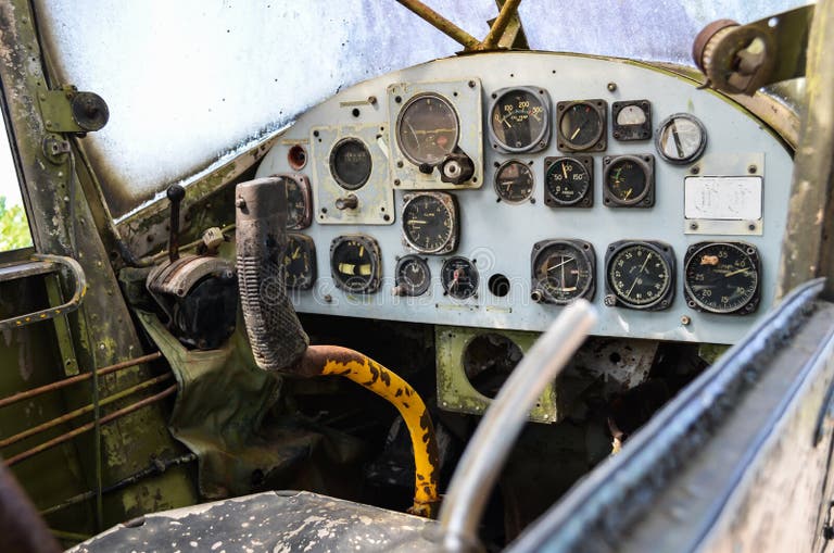 Aircraft Cockpit Green Screen Stock Photos - Free & Royalty-Free Stock ...