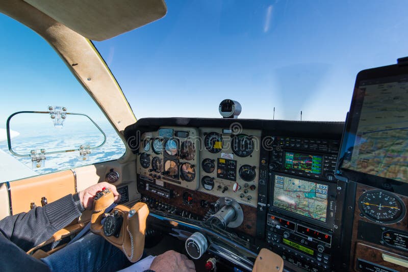 Cockpit of Old Propeller Airplane Editorial Image - Image of navigation ...