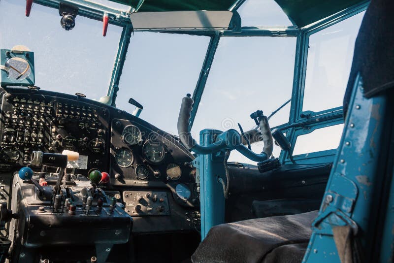 Cockpit of retro plane stock photo. Image of retro, control - 111291620