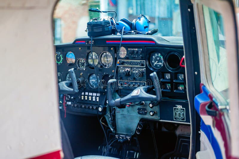 Cockpit of a Small Aircraft Stock Photo - Image of green, dashboard ...