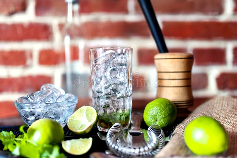 Cocktail at Bar, Fresh Alcoholic Drink with Limes Stock Image - Image ...