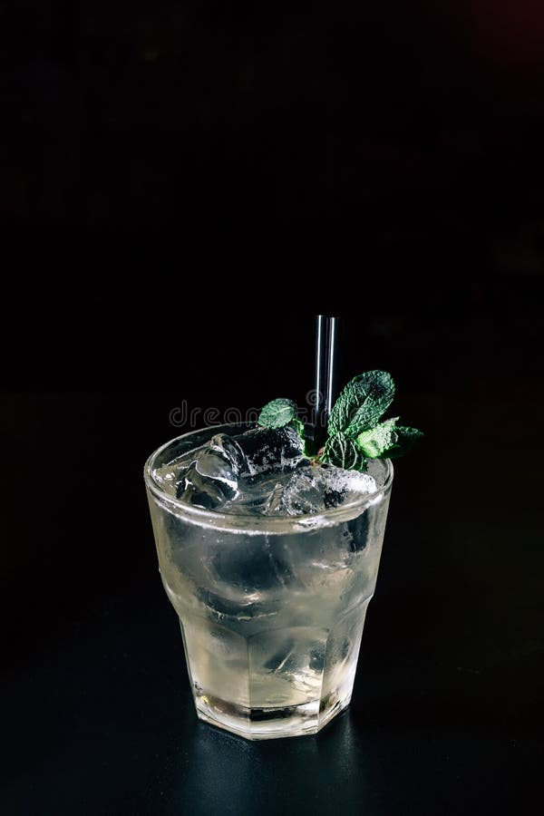 10,636 Cocktails Black Background Stock Photos - Free & Royalty-Free ...