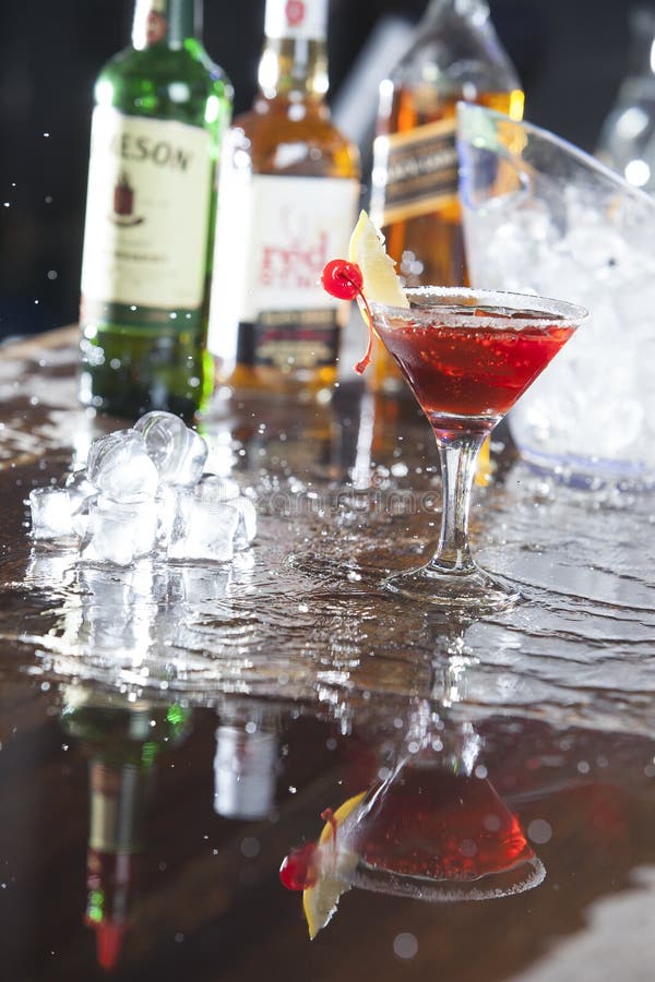 Cocktail with Ice and Splash Editorial Image - Image of cosmopolitan ...