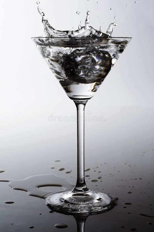 Cocktail splash stock image. Image of close, booze, event - 18506483