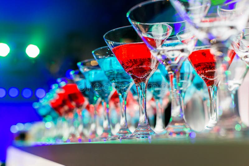 Glas Aperol Spritz Cocktail Stockfoto - Bild von italienisch, mischung ...