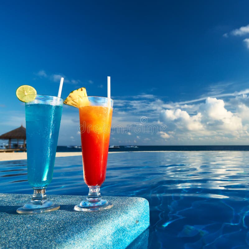 Cocktails Near Swimming Pool Stock Photo - Image of alcohol, south ...