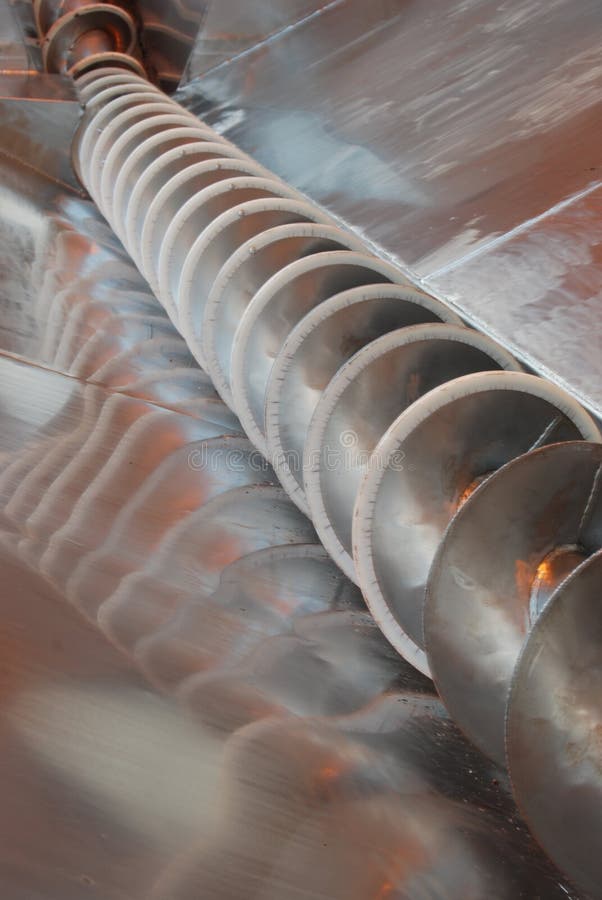 Coclea immagine stock. Immagine di bevanda, convoglio - 6942023