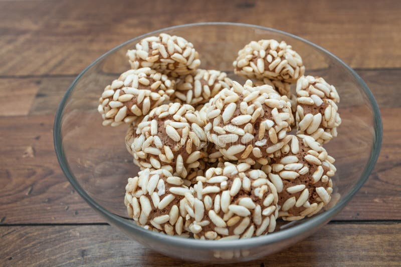 Cocoa Cookie with Puffed Rice Stock Image - Image of bakery, plate ...
