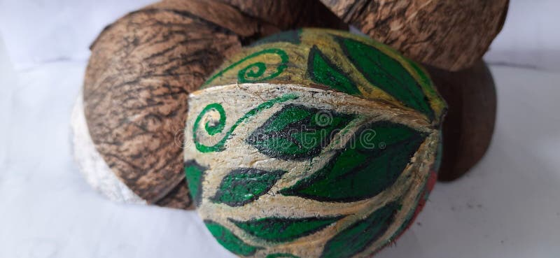 Coconut Shell Art in Hand Painting Stock Image - Image of coconut, pain ...