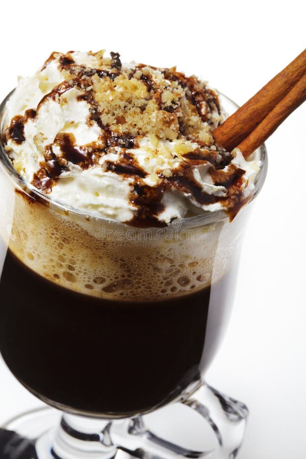 Coctel Del Invierno - Chocolate Caliente Con Ron Foto de archivo ...