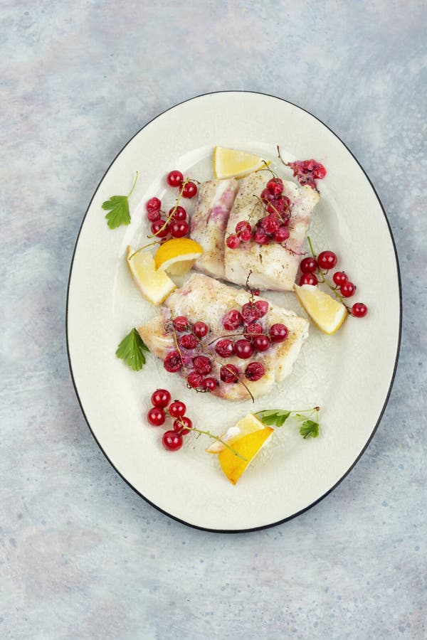 Fried Cod Fillet with Berries Stock Image - Image of white, flat: 284868375
