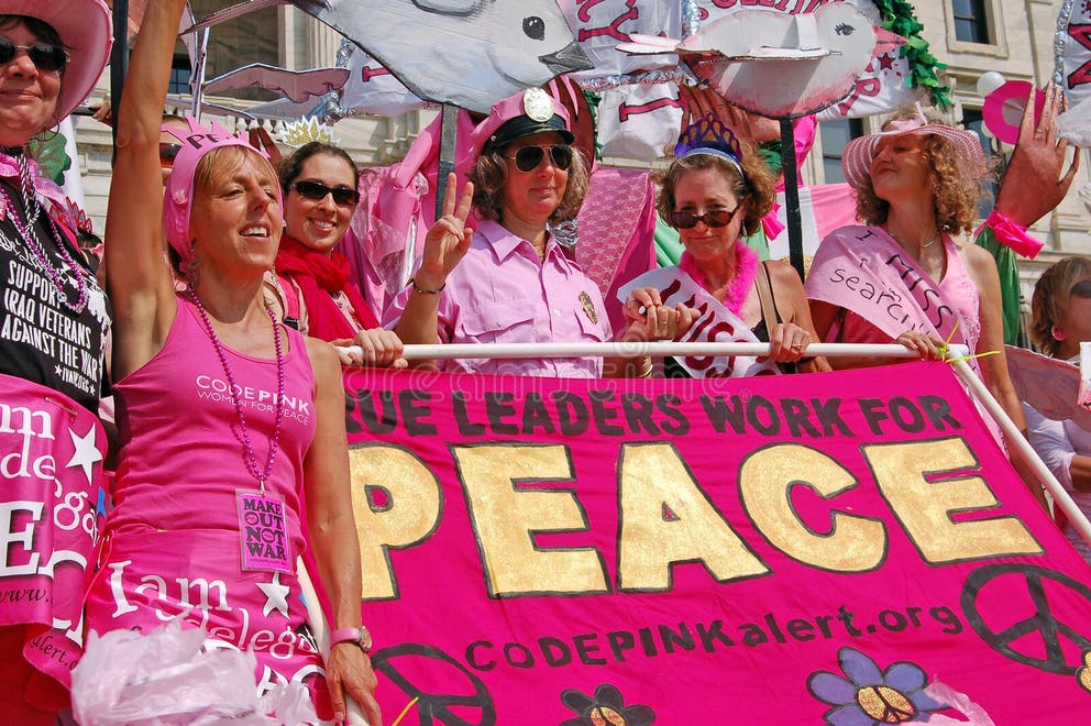 Code Pink Protesters editorial photo. Image of dissent - 6254341