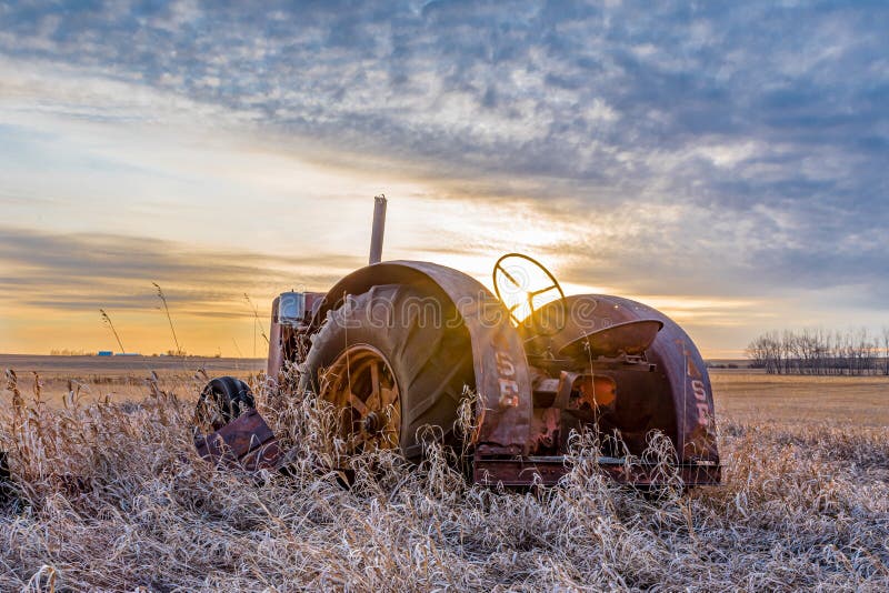 Vintage Case Tractor editorial stock image. Image of illinois - 22558359