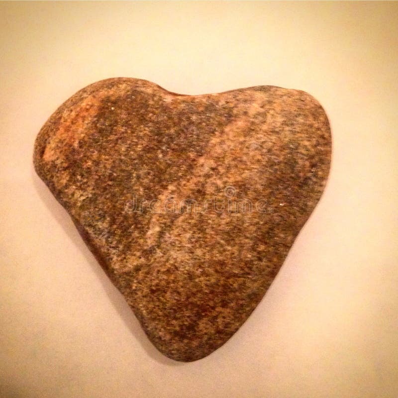 Coeur de pierre image éditorial. Image du formé, normal - 50474870