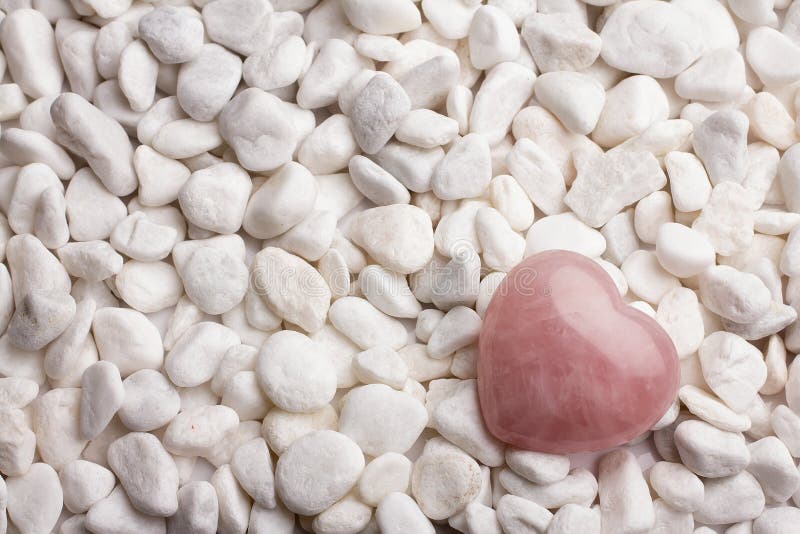 Les coeurs lapident deux photo stock. Image du amour - 10351682