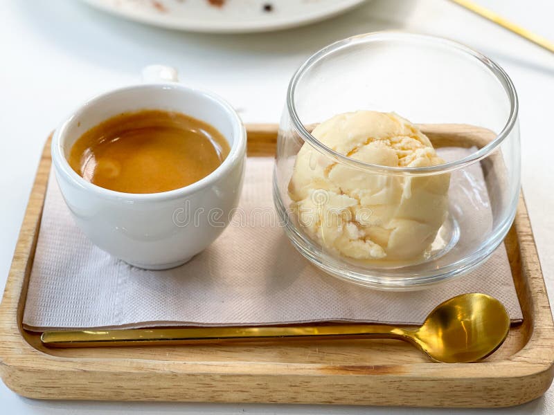 Coffee affogato stock image. Image of food, black, glass - 211755071