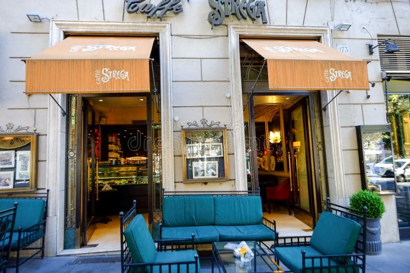 Coffee bar in Rome editorial stock image. Image of relax - 39922434